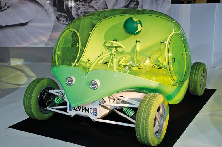 Courrèges Zooop/Pixi (2006/10)