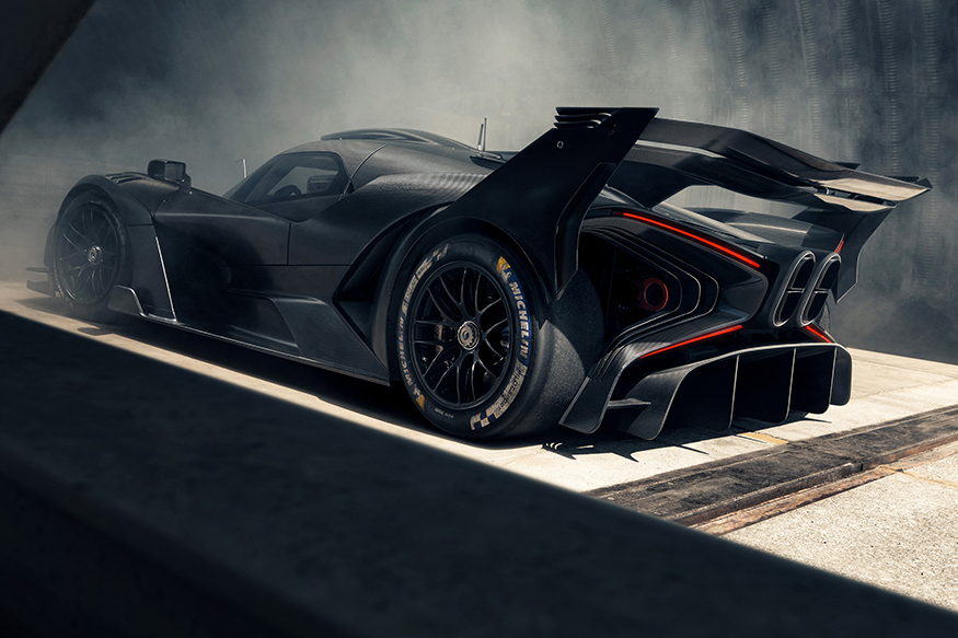 Bugatti Bolide: Kohlefaser-Monocoque